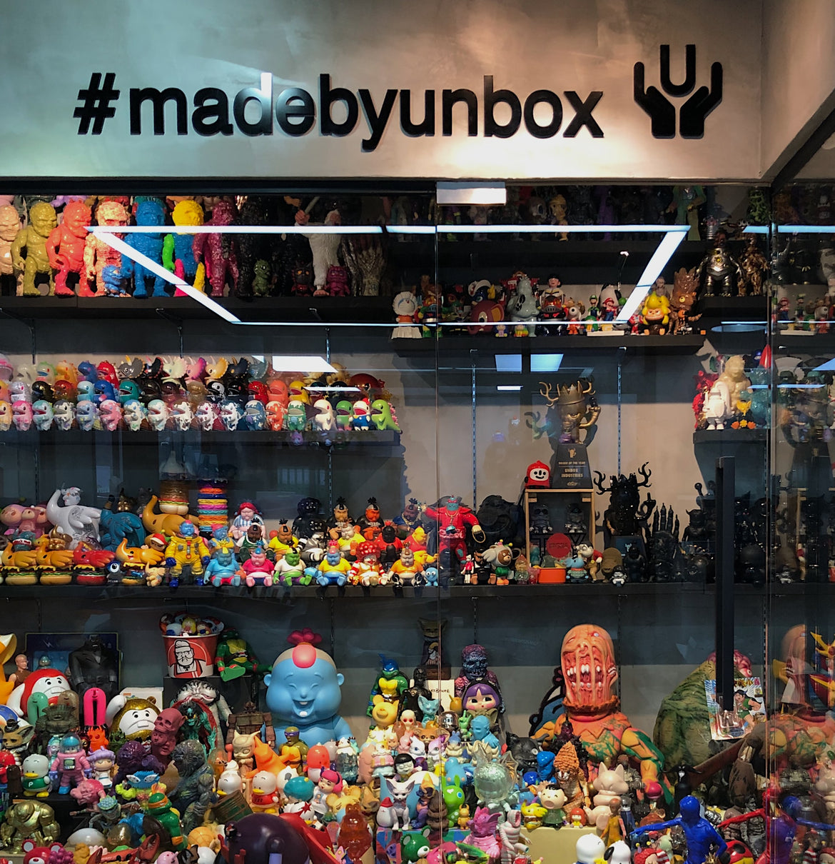 About Us – Unbox Industries